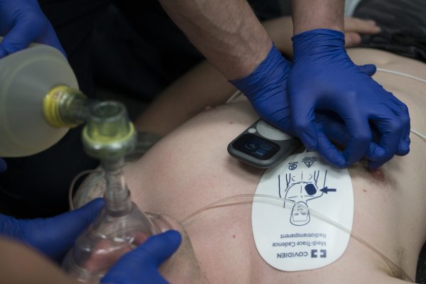 What Does a Chest Compression Feedback Device Do?